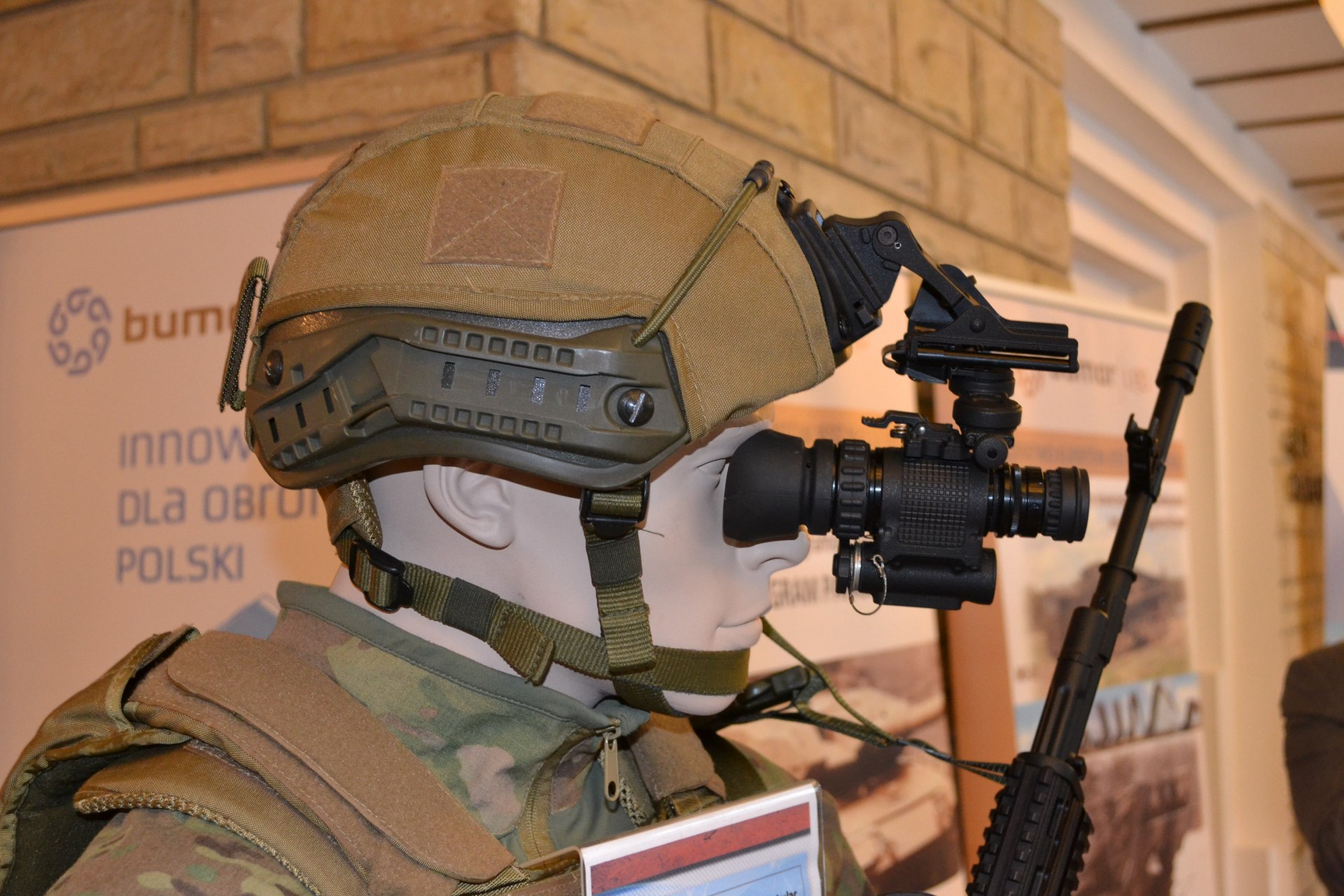 MU-3M Koliber – najmniejszy monokular noktowizyjny na świecie