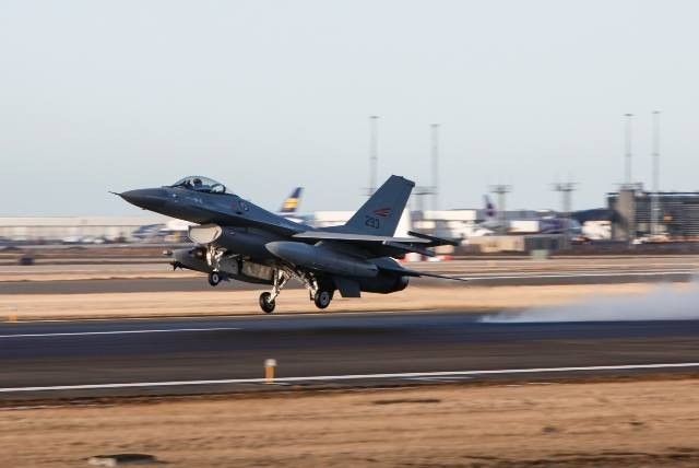Norweskie F-16 wylądowały na Litwie