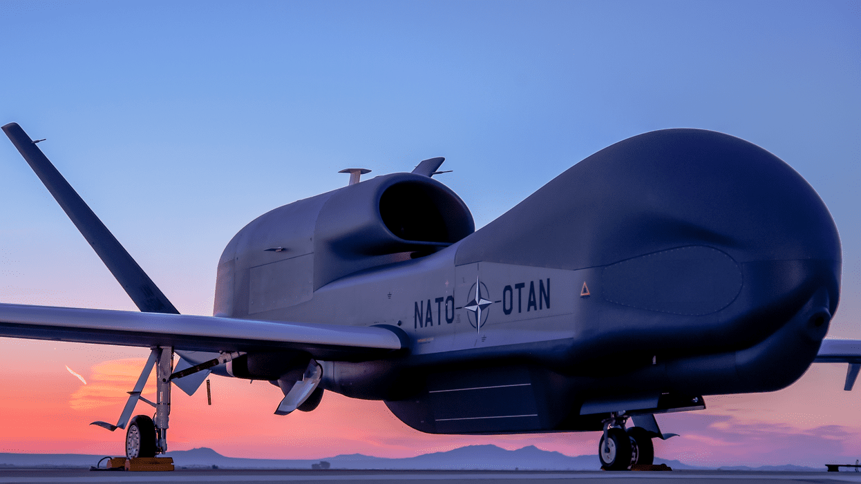 Dron Global Hawk NATO ujawniony. Będzie patrolował niebo nad Litwą ...