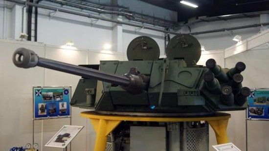 Wojsko sprawdza wieże HITFIST 30 mm | Defence24