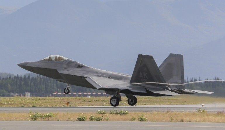 F-22 In Poland. Impossible? “I cannot confirm, nor deny”