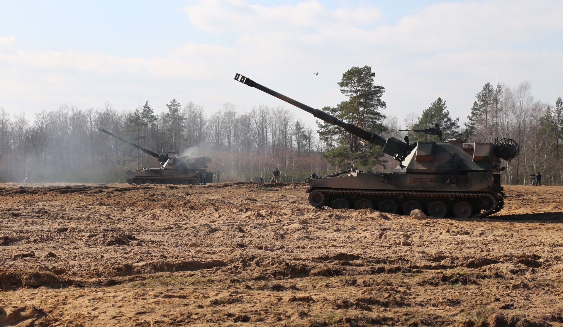 Troops of the Polish Artillery Units Receive Krab SPH and Rak Mortar ...