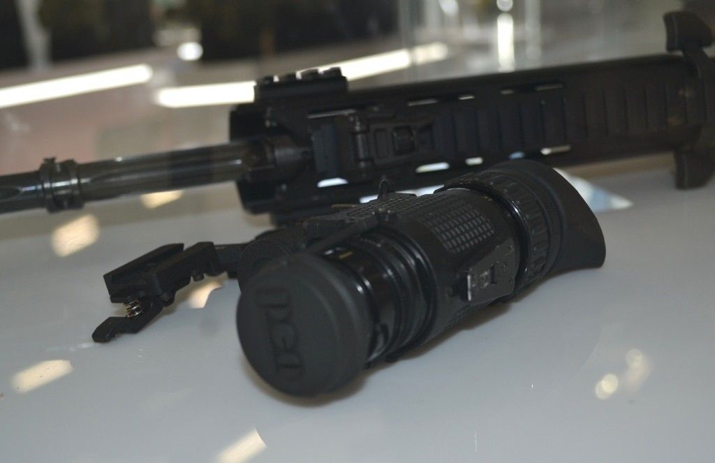 MSPO 2017: Systemy termowizyjne i noktowizyjne od PCO | MSPO Defence24