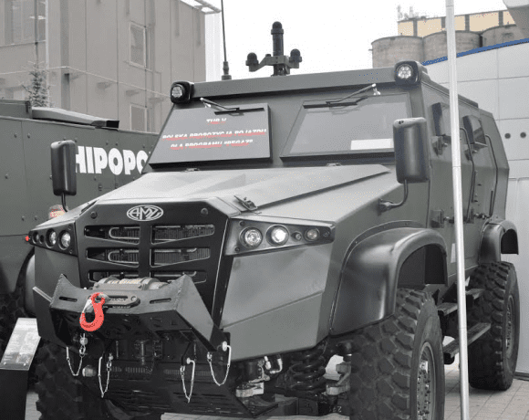 MSPO 2015: Tur V - pojazd wielozadaniowy produkcji AMZ Kutno | MSPO ...