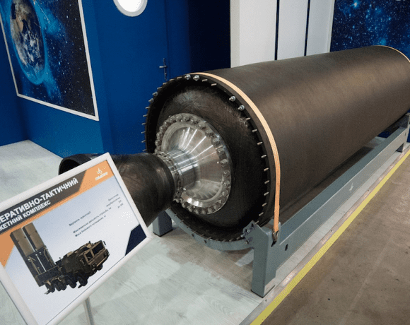 Ukraiński system balistyczny Grom-2 na ukończeniu | Defence24