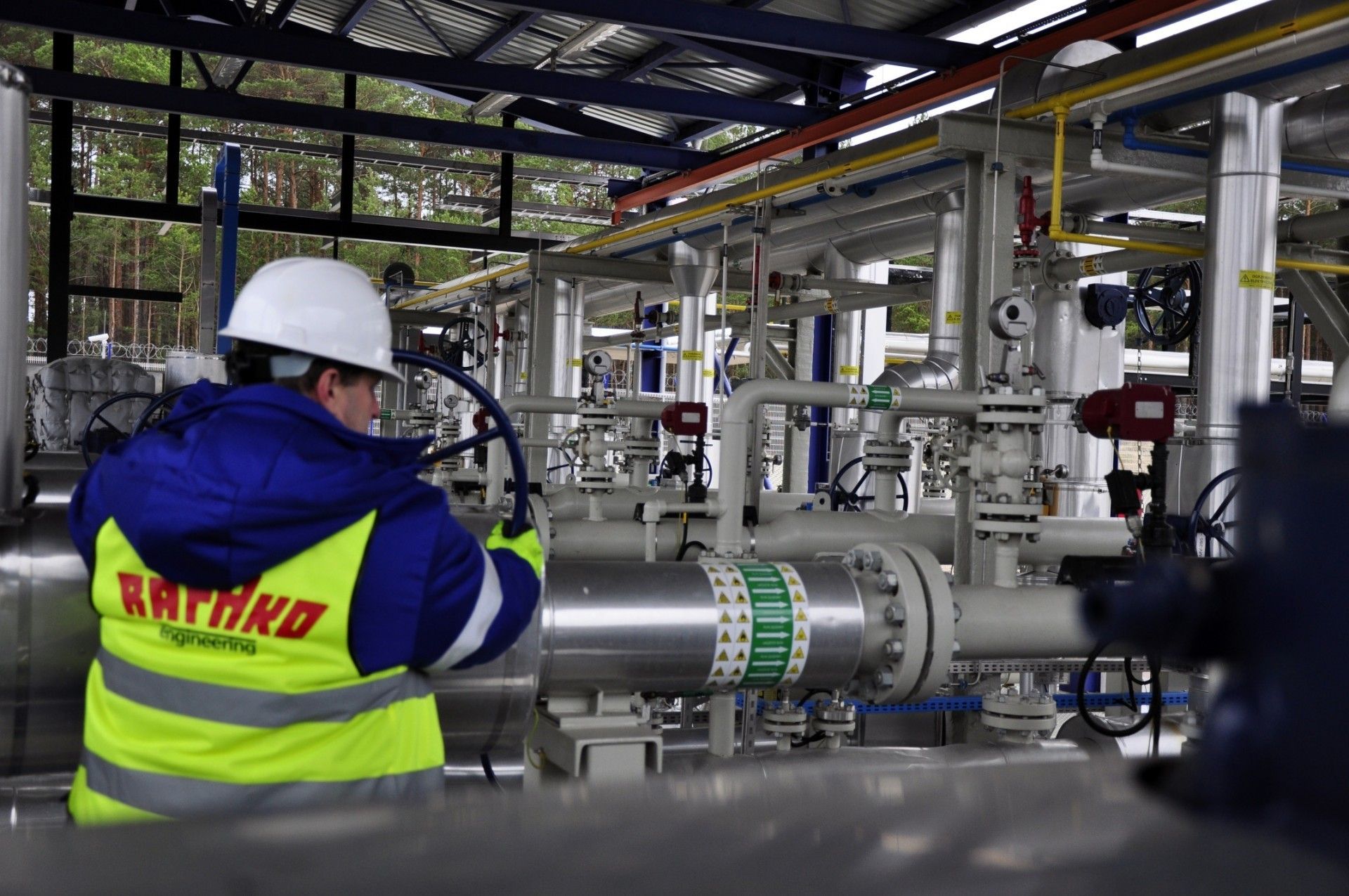 Premier w Raciborzu: Ratujemy to miejsce. Przemysł zbrojeniowy może ...