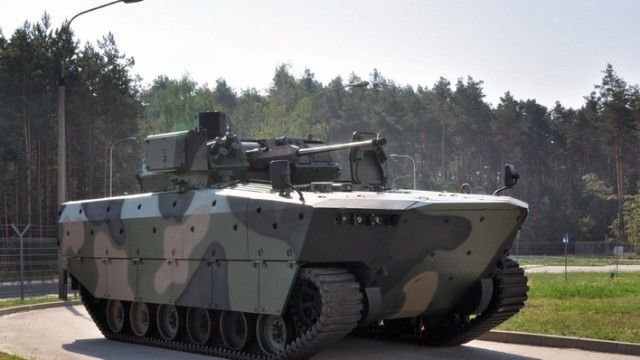 Borsuk IFV Presented in Kielce After Successful Amphibious Trials ...