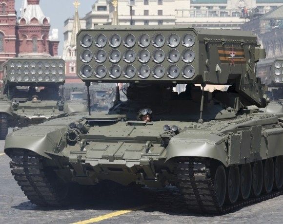 Rosyjskie wojsko z kolejnymi wyrzutniami rakiet termobarycznych | Defence24