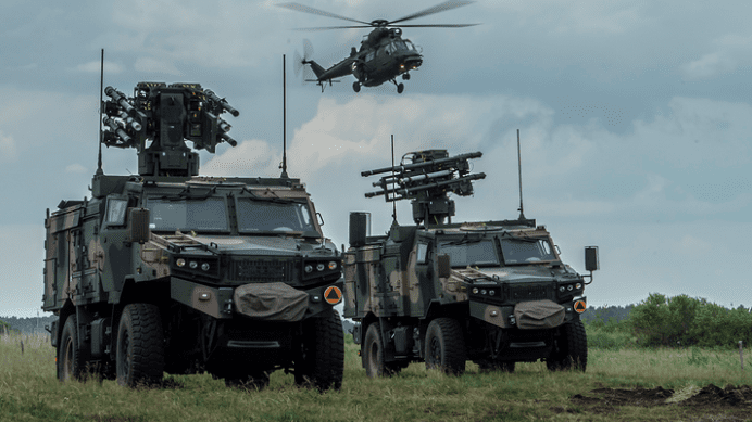 Poland tests new generation VSHORAD. Piorun Missile Launched from ...