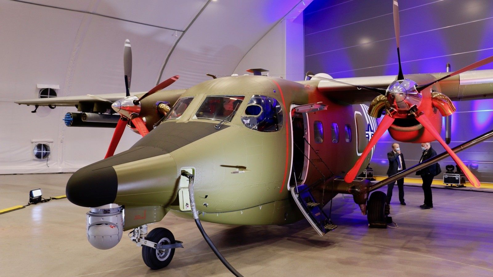 Samolot z Mielca dla specjalsów i US SOCOM w Warszawie [RELACJA ...