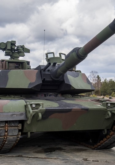 Dwie dekady w pancernym zawieszeniu, czyli jak Abramsy „z półki ...