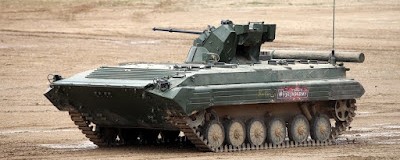 Rosja straciła zmodernizowanego BMP. Forsował przeszkodę wodną | Defence24