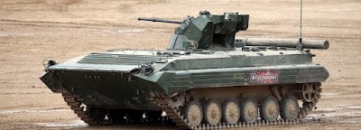 Rosja straciła zmodernizowanego BMP. Forsował przeszkodę wodną | Defence24