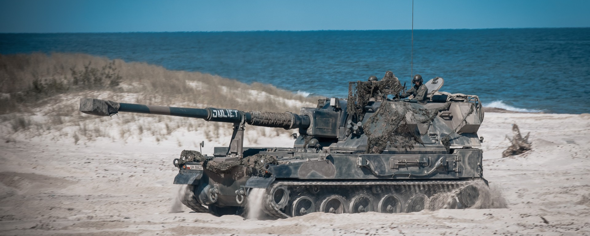 Poland Sells Its Krab Howitzers to Ukraine: A Record-Breaking Contract ...
