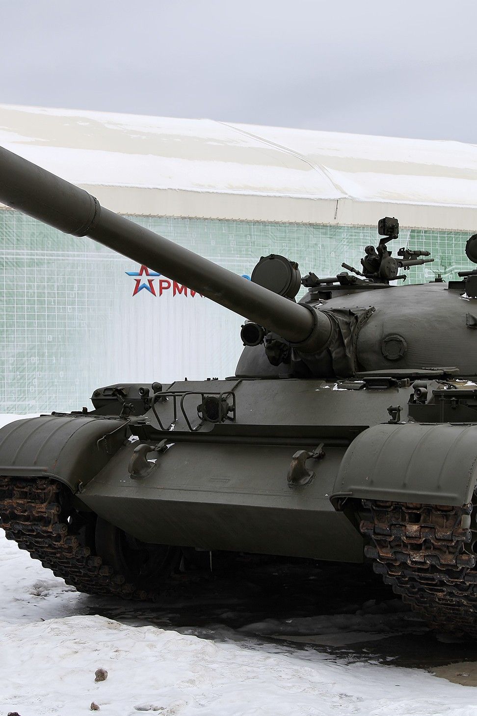 T-62: „przejściowy” czołg na wojnie po pół wieku [ANALIZA] | Defence24