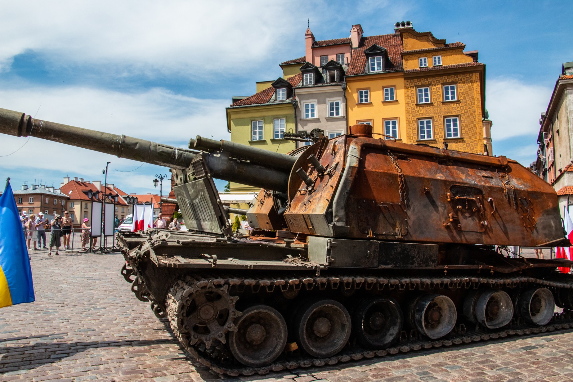 T-72 i Msta. Zniszczony sprzęt w Warszawie [FOTO] | Defence24