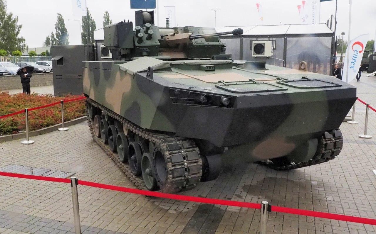 Ścieżki do Borsuka: jak wykuwał się polski BWP [ANALIZA] | Defence24