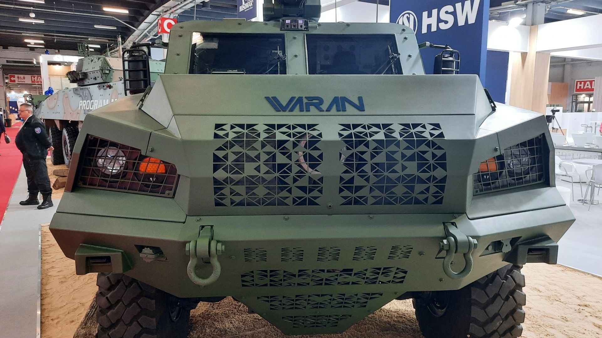 MSPO 2022: Pancerny Waran z Sanoka