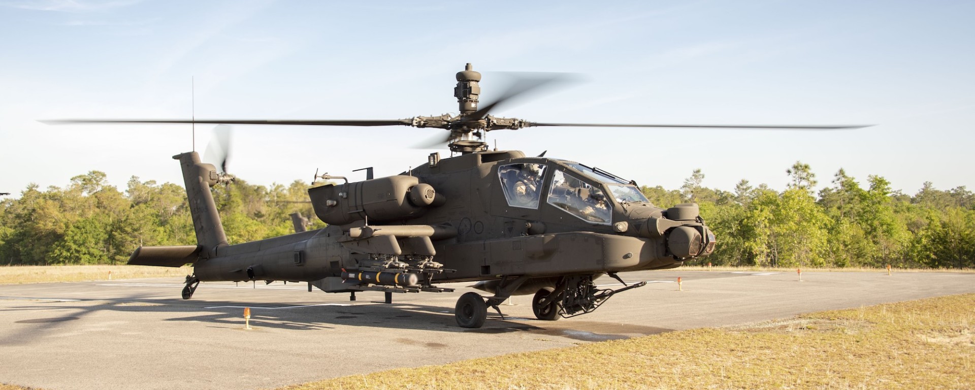 Skąd pieniądze na Apache dla Polski? MON odpowiada | Defence24