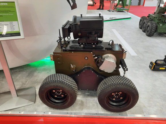 MSPO 2022: PIAP z robotami do zadań specjalnych