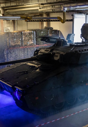 Pierwszy holenderski zmodernizowany CV90 zaprezentowany | Defence24