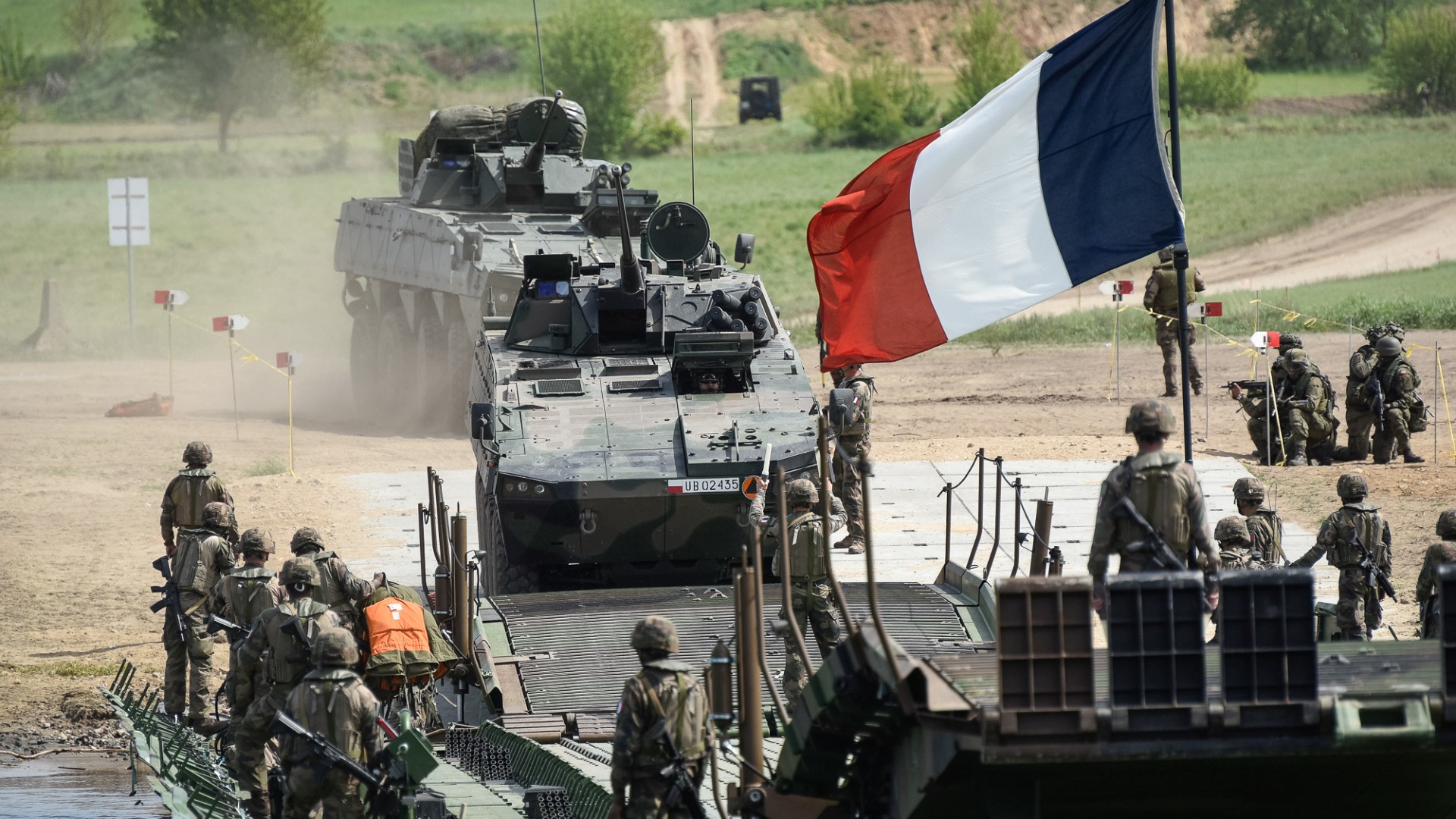 Mosty pontonowe dla Wojsk Inżynieryjnych. Jest umowa wykonawcza | Defence24