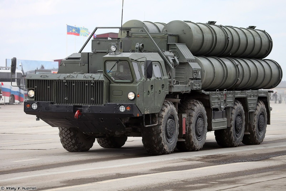 Rosja przekazała Białorusi rakiety S-400 i Iskander | Defence24