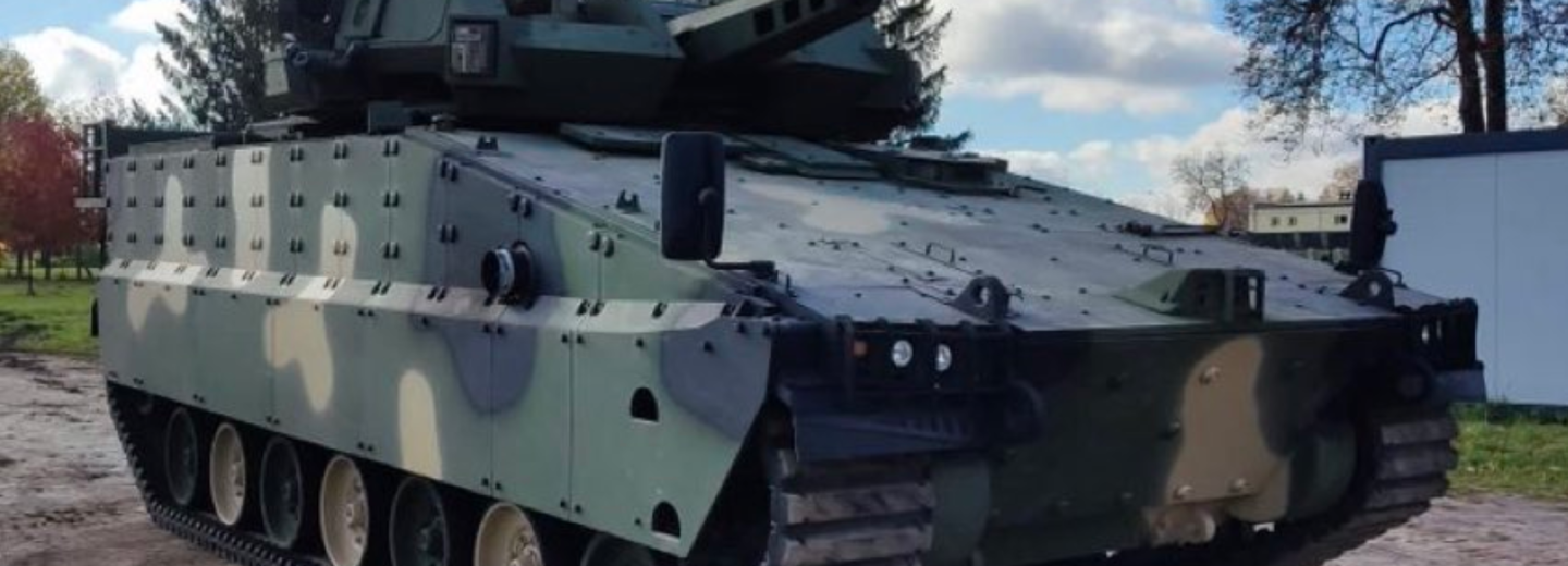 Polish "Iron Division" tests Redback IFV | Defence24.com