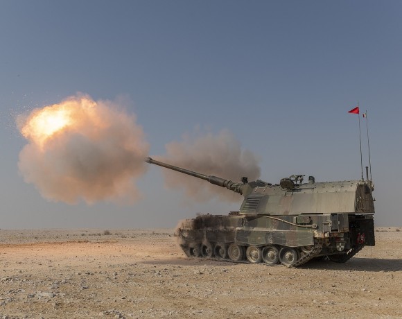 Panzerhaubitze strzelają w Polsce | Defence24
