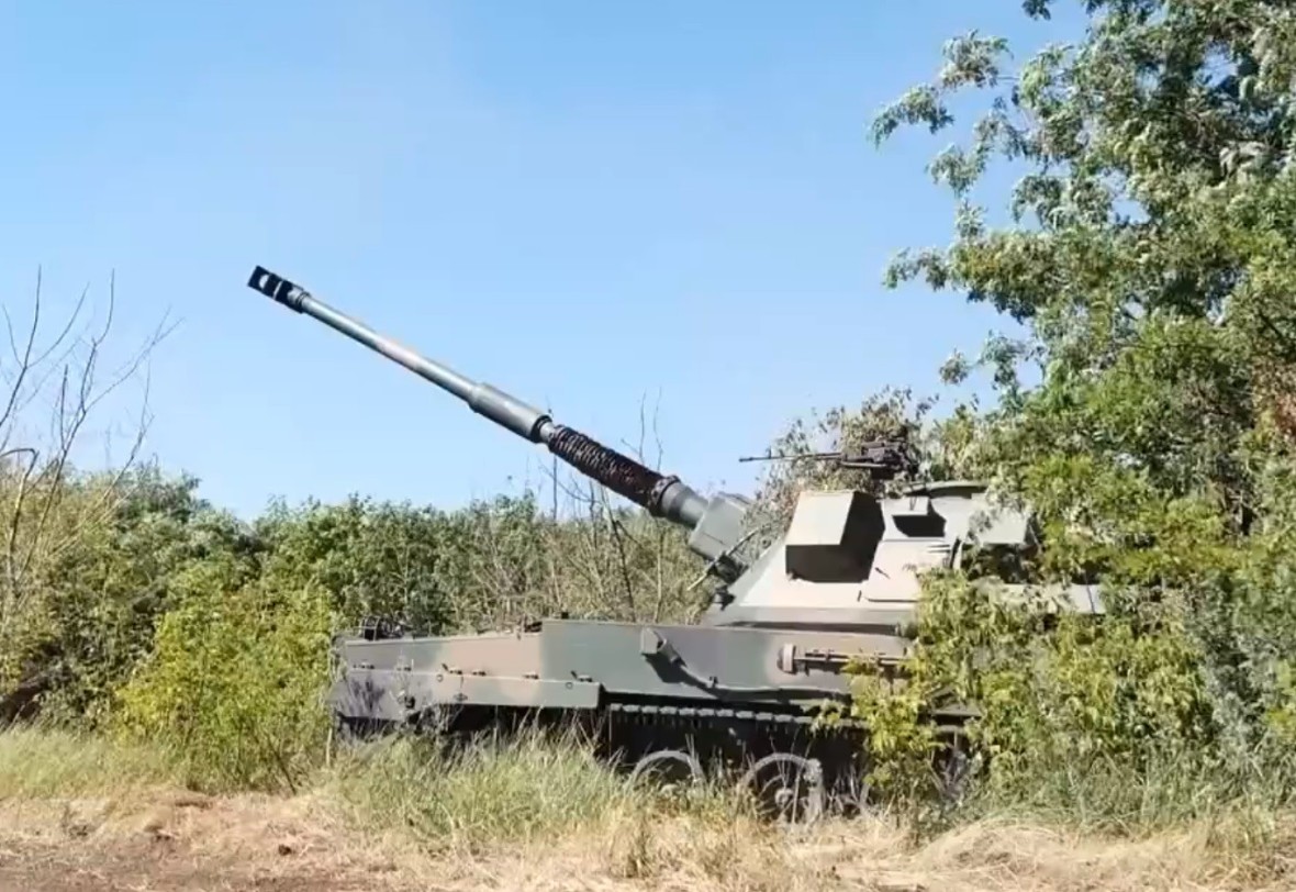 War in Ukraine: Krab Howitzers Firing the Excalibur Rounds | Defence24.com