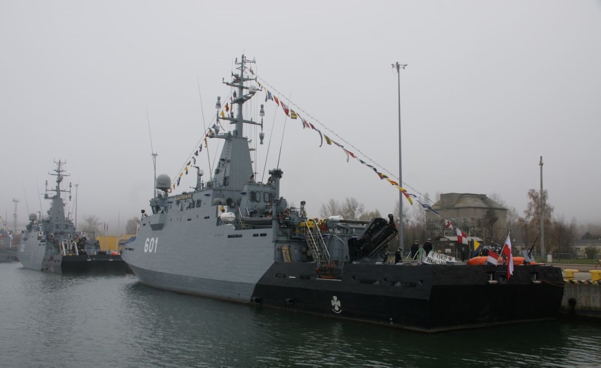 "Czas upłynął" czyli ORP Albatros już pod polską banderą wojenną [FOTO ...