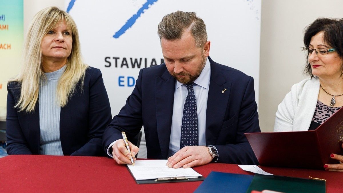 MESKO podpisało umowę w sprawie utworzenia klasy patronackiej | Defence24