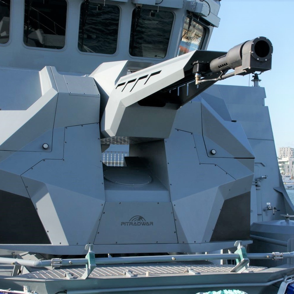 24 godziny przed czyli niszczyciel min Mewa z zewnątrz i od środka ...