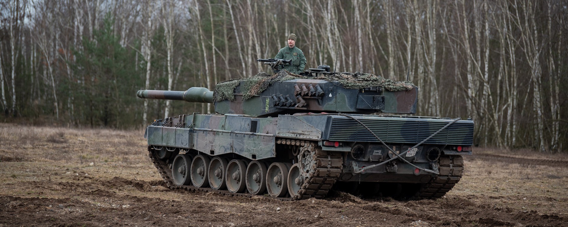 Poland Starts Training of Ukrainian Leopard 2 Tank Crews | Defence24.com