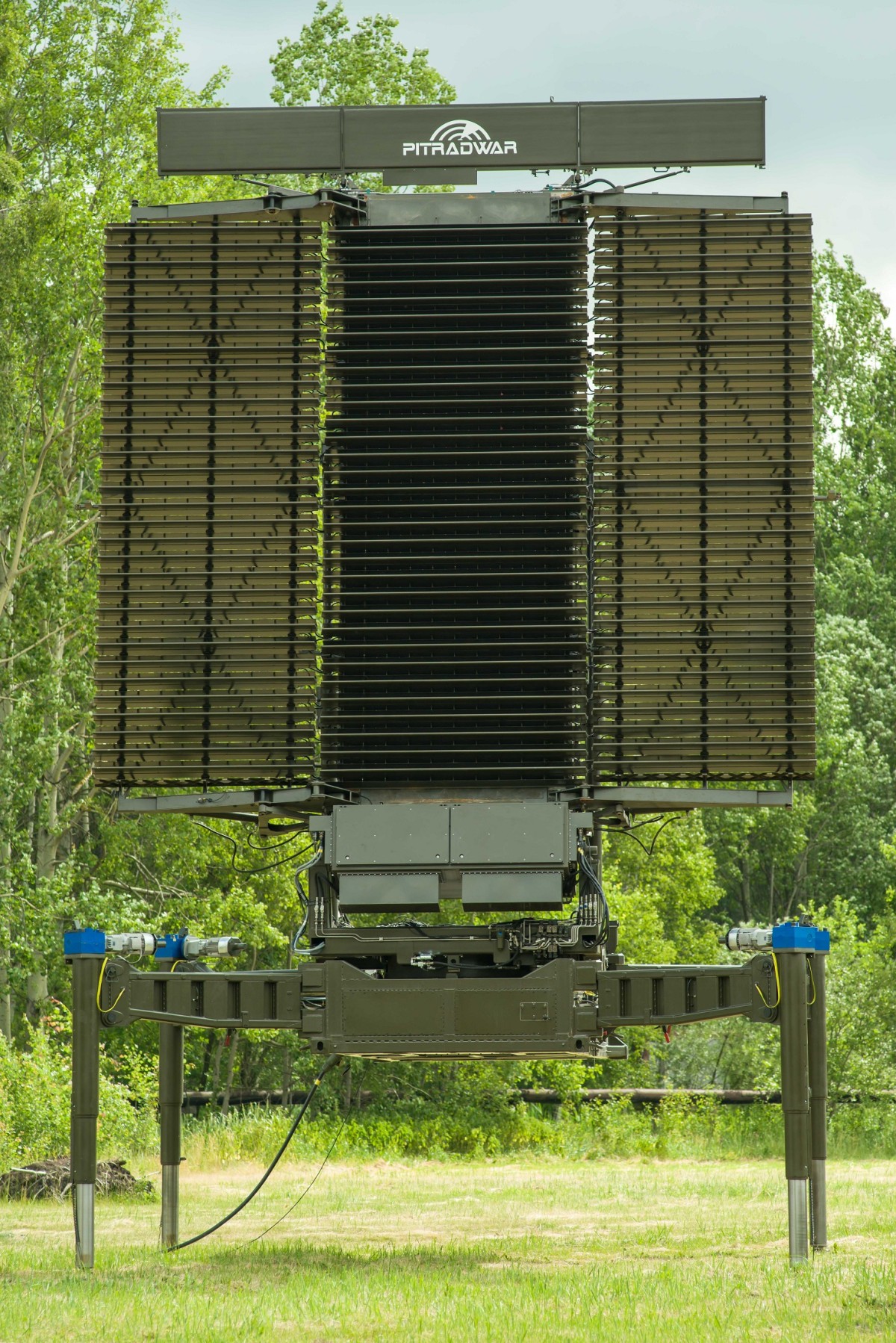 Cel: Polskie wojsko z polskimi radarami | Defence24