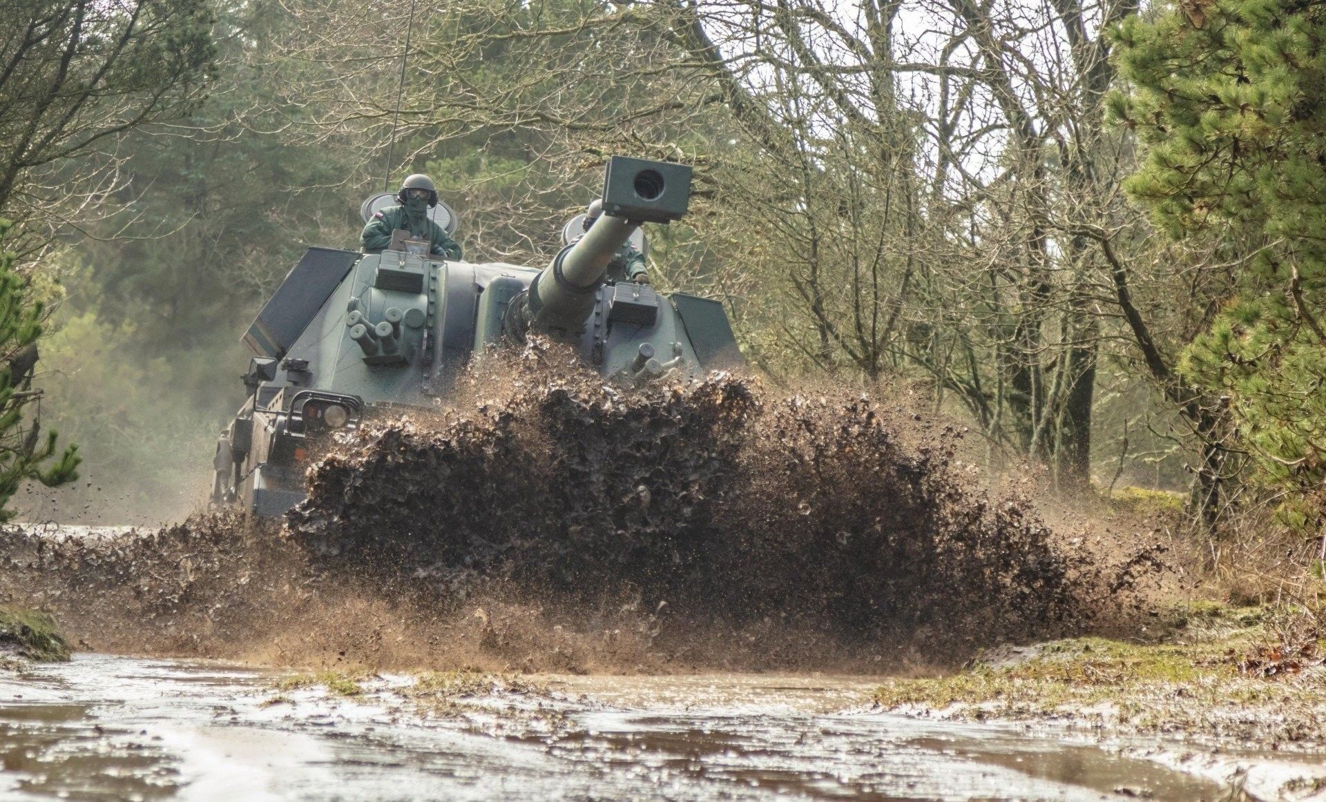 Ile Krabów otrzymały Siły Zbrojne? Wojsko przedstawia harmonogram dostaw