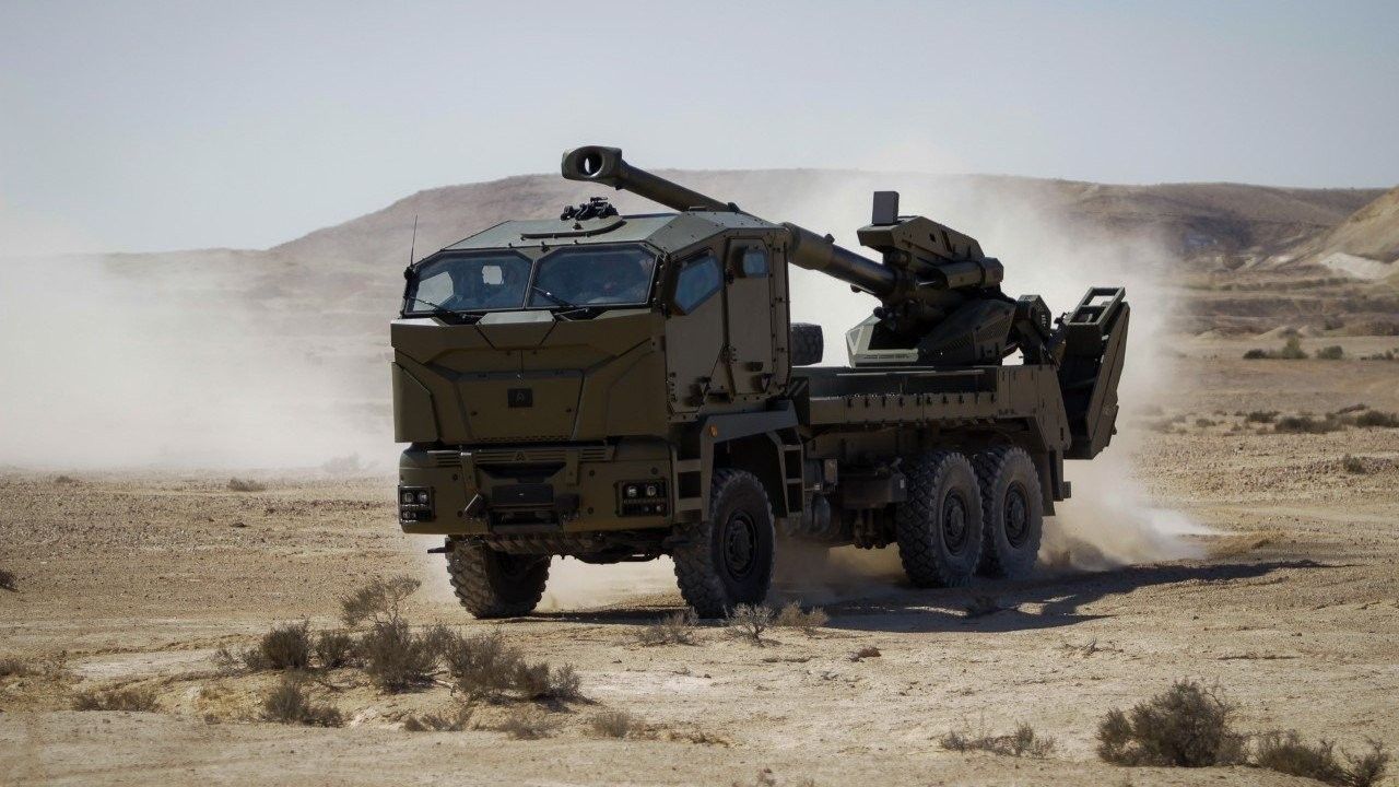 ATMOS 2000 dla Kolumbii zamówiony | Defence24