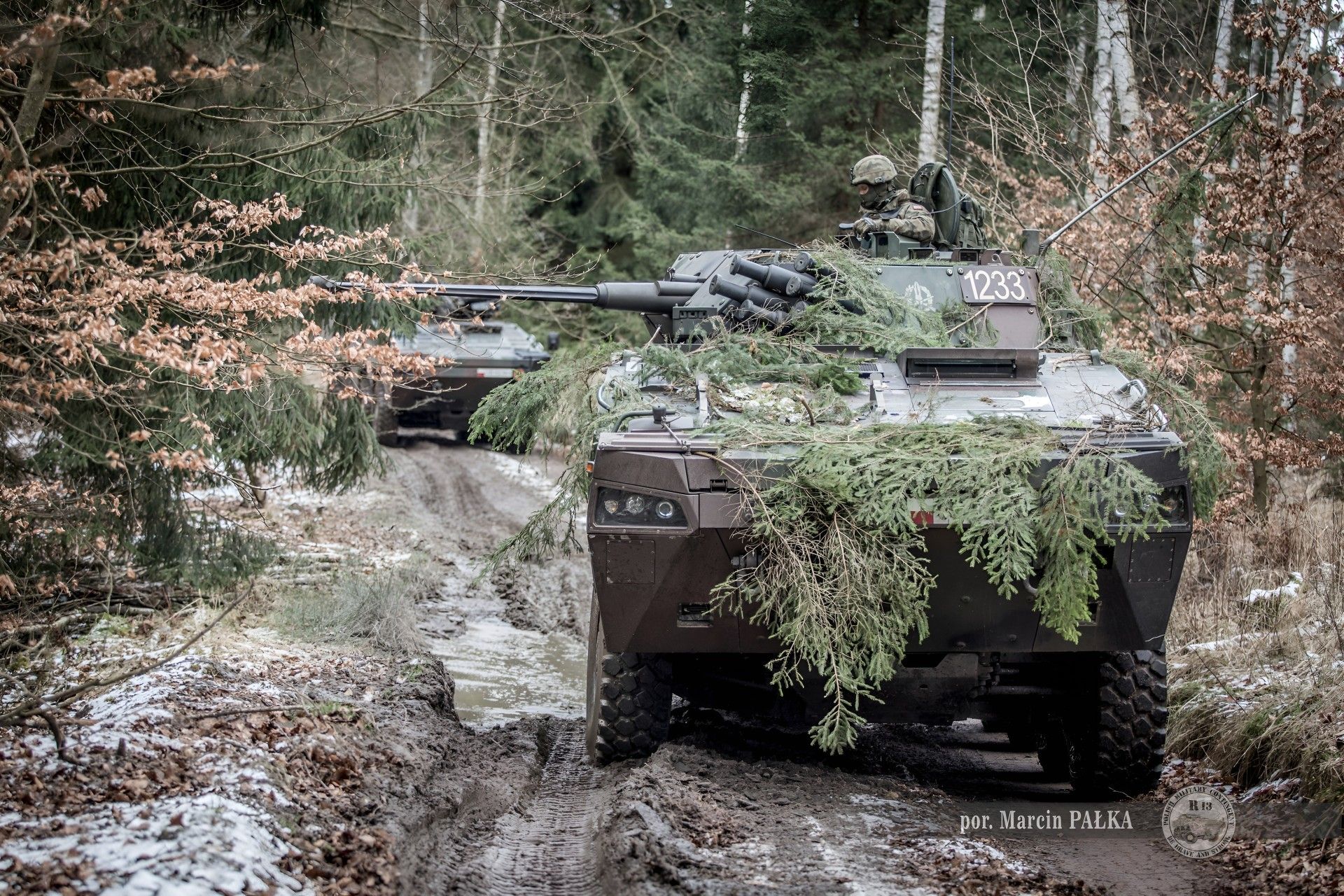 Is a new Engine for the Krab Howitzer Coming? HSW Comes into an ...