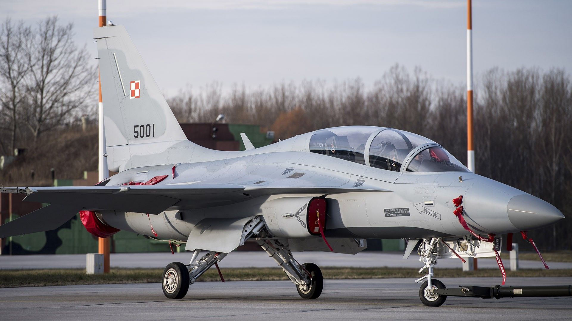 Gen. Drewniak: wiele pytań o FA-50 Gen. Drewniak: wiele pytań o FA-50