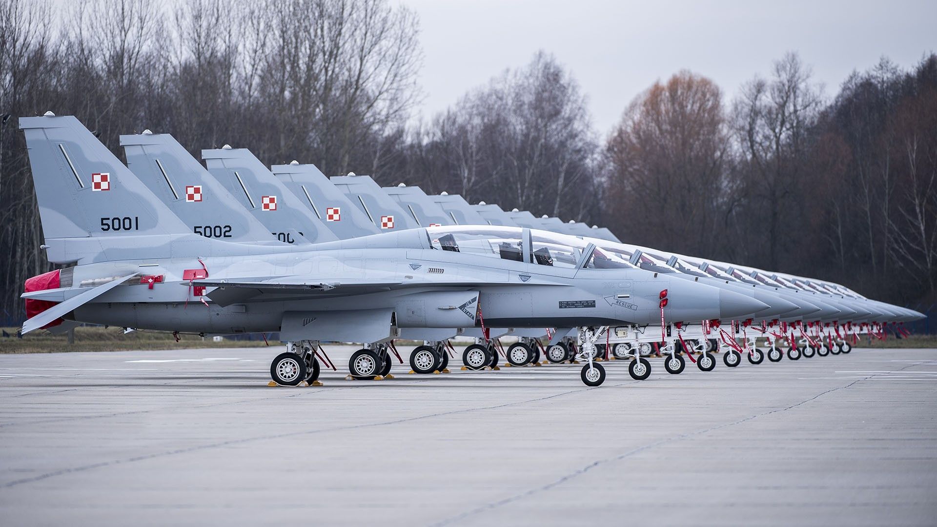 Mińskie FA-50 w obiektywie [FOTO] | Defence24