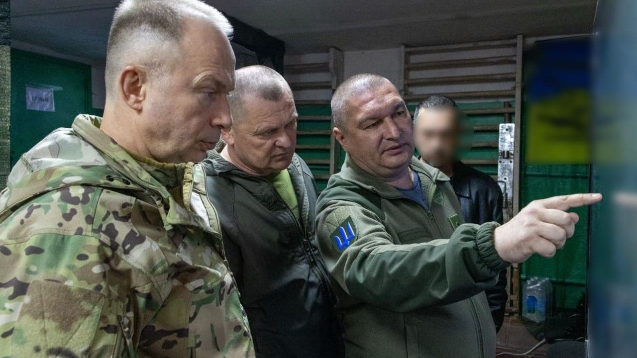Generał Syrski: "Straty Rosji są trzykrotnie wyższe" | Defence24