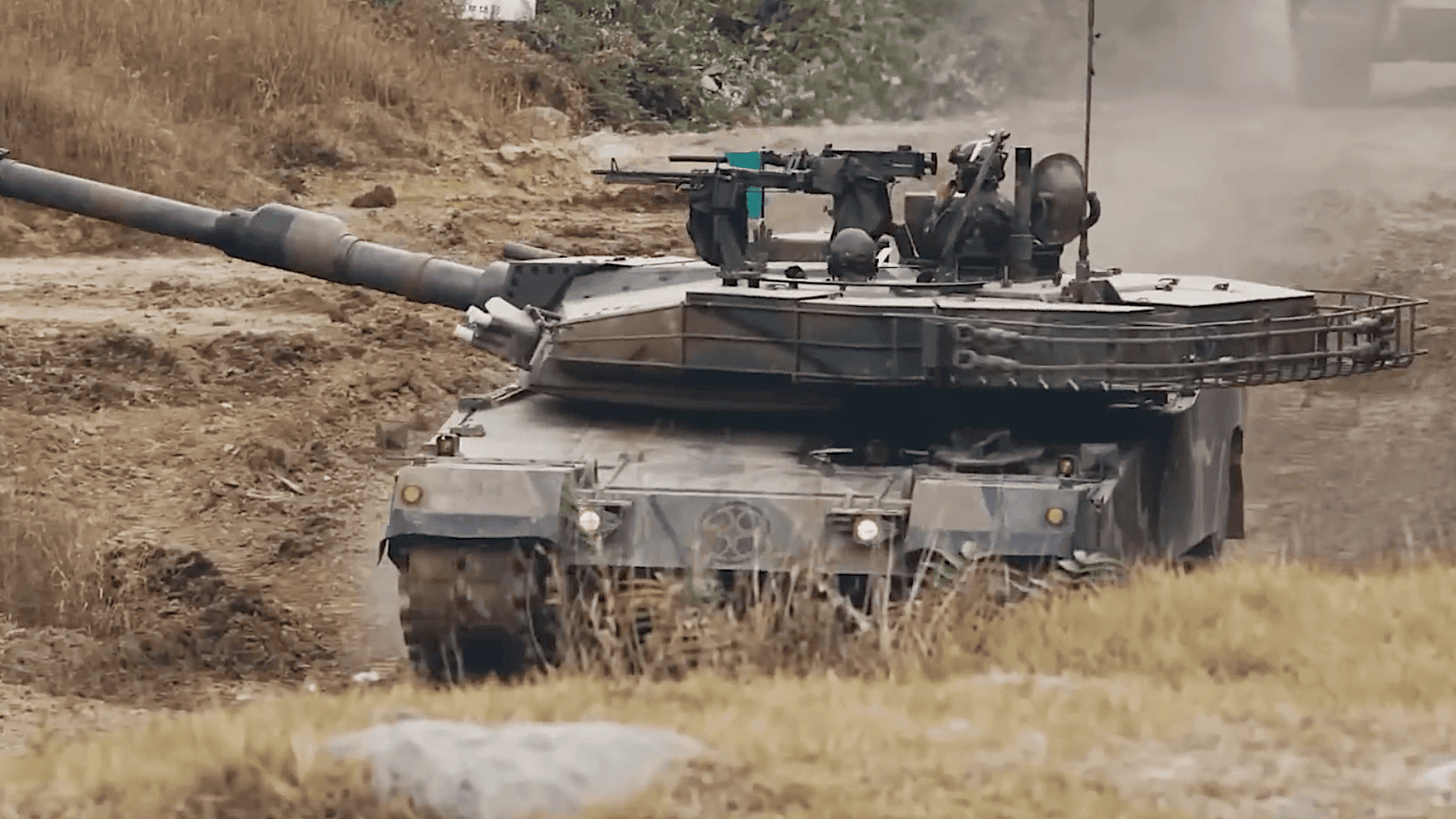 Prezydent w zakładach produkujących czołgi K2 | Defence24