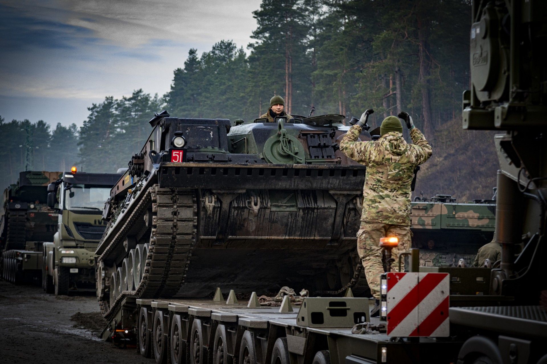 Polish Leopard 2PLs Replace Twardy Tanks in Latvia