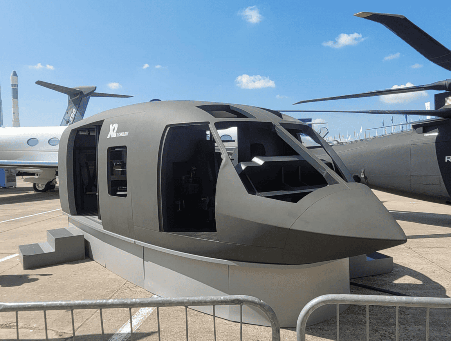 PAS 2025: Rewolucyjna technologia X2 w Europie
