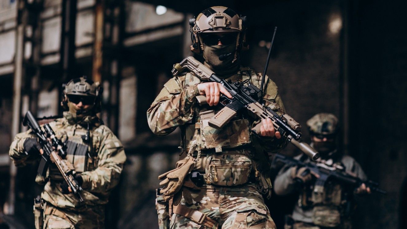 Megmar: na lądzie, morzu i w powietrzu