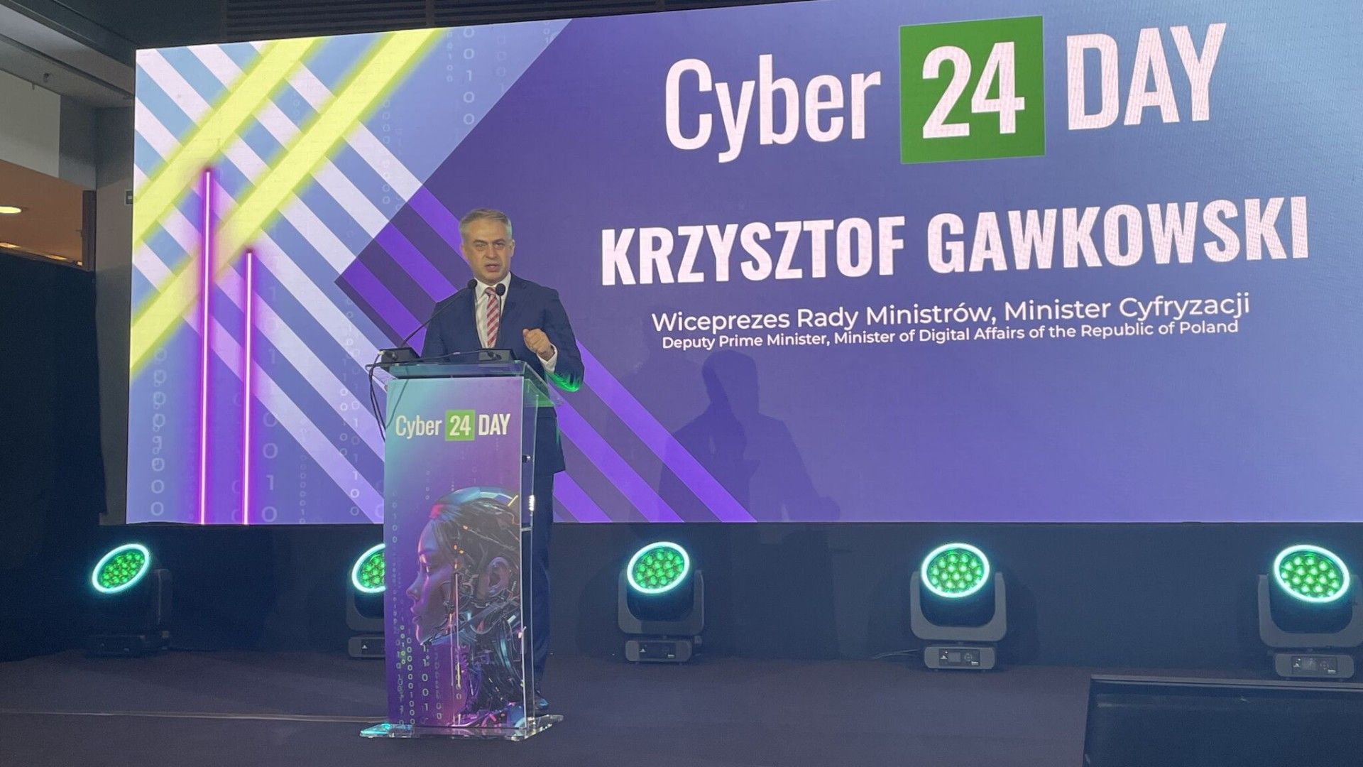 Nowelizacja ustawy o KSC. Gawkowski: projekt trafi do rządu w październiku