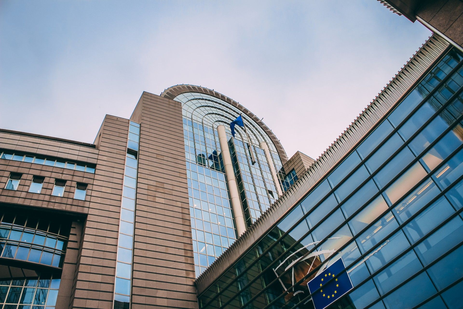 Oferta Taurona „Tanie Godziny” to nawet 20% oszczędności na prądzie rocznie