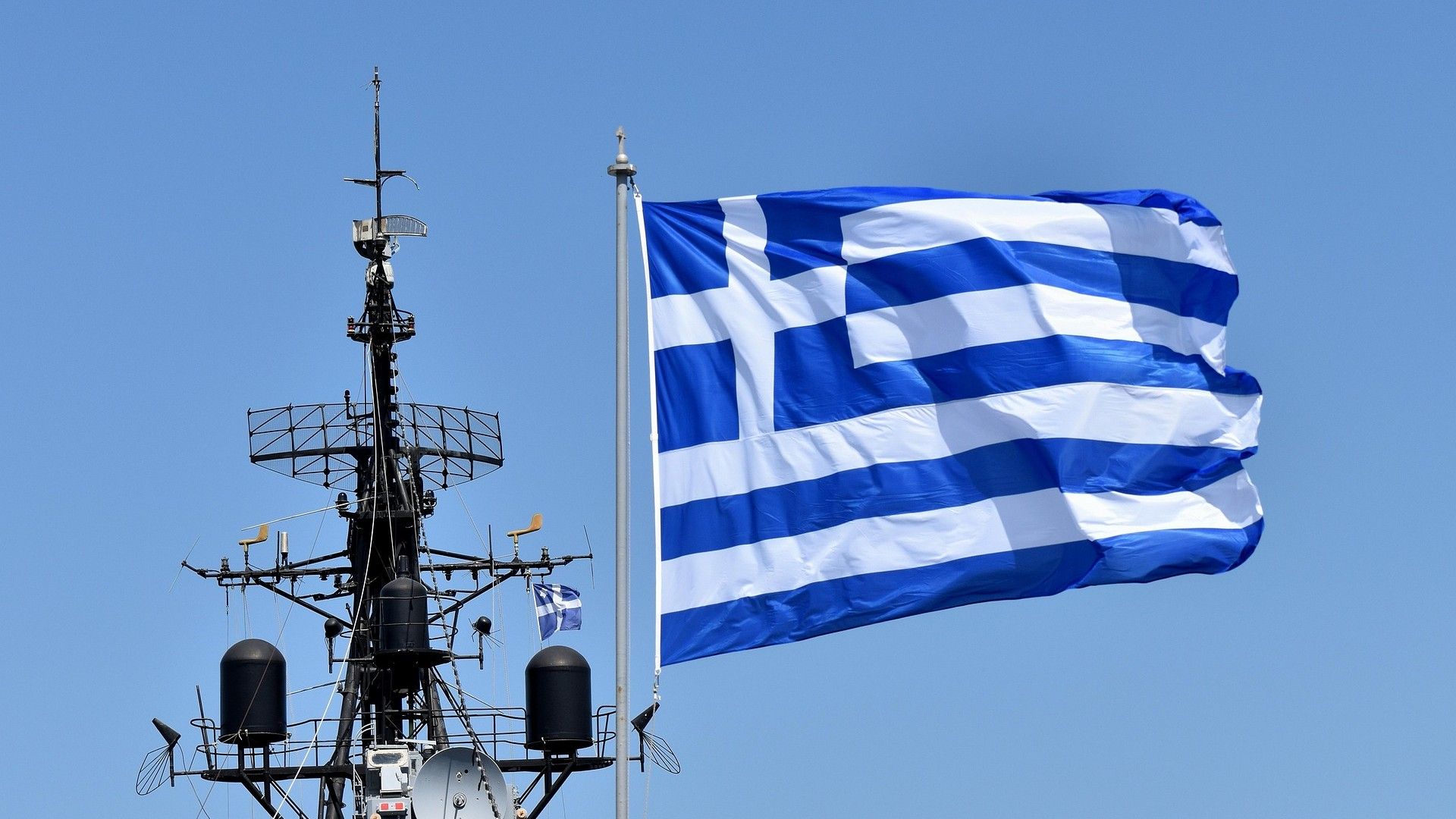 Greece modernises defence with female volunteers